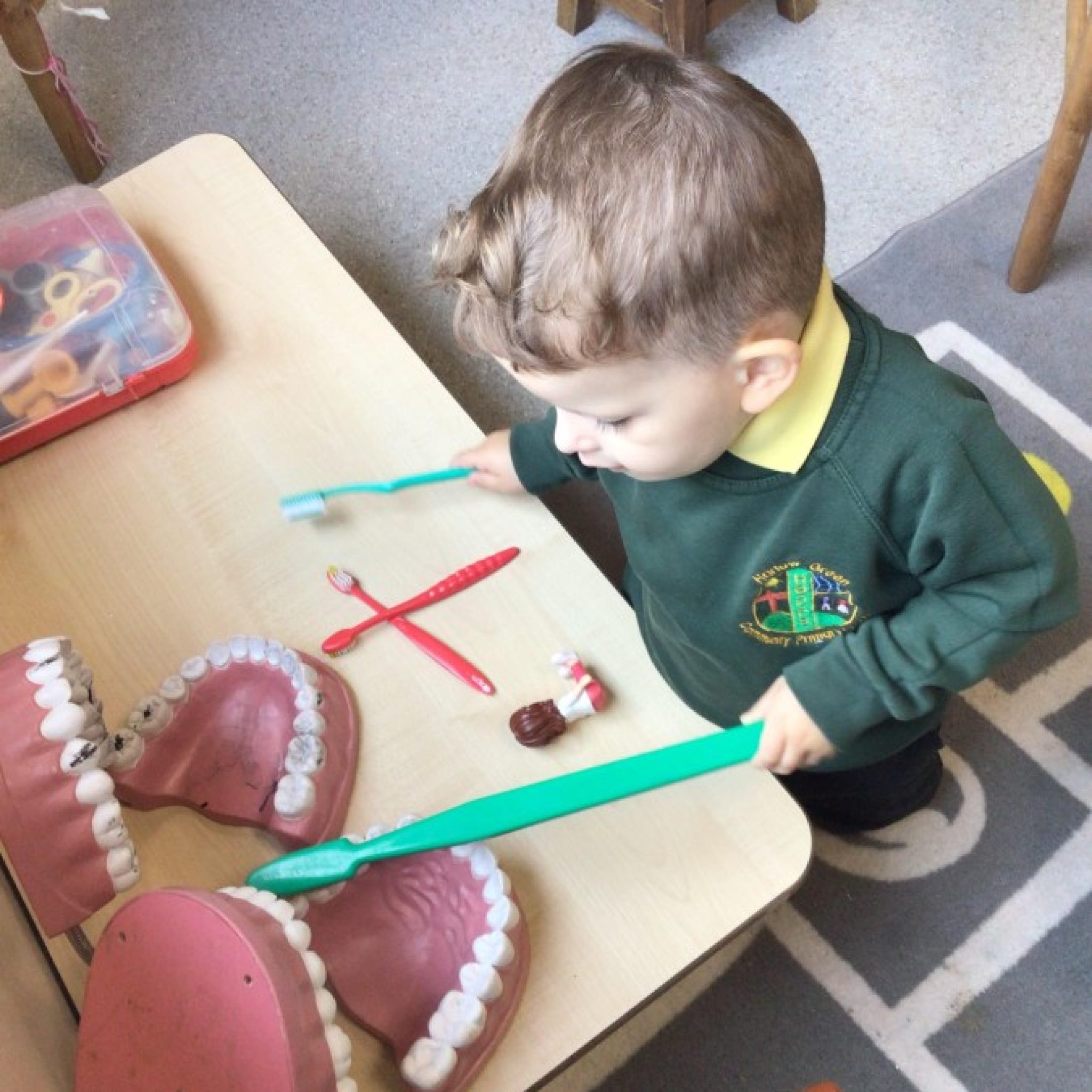 Oral hygiene – Looking after our teeth – Harlow Green Community Primary ...
