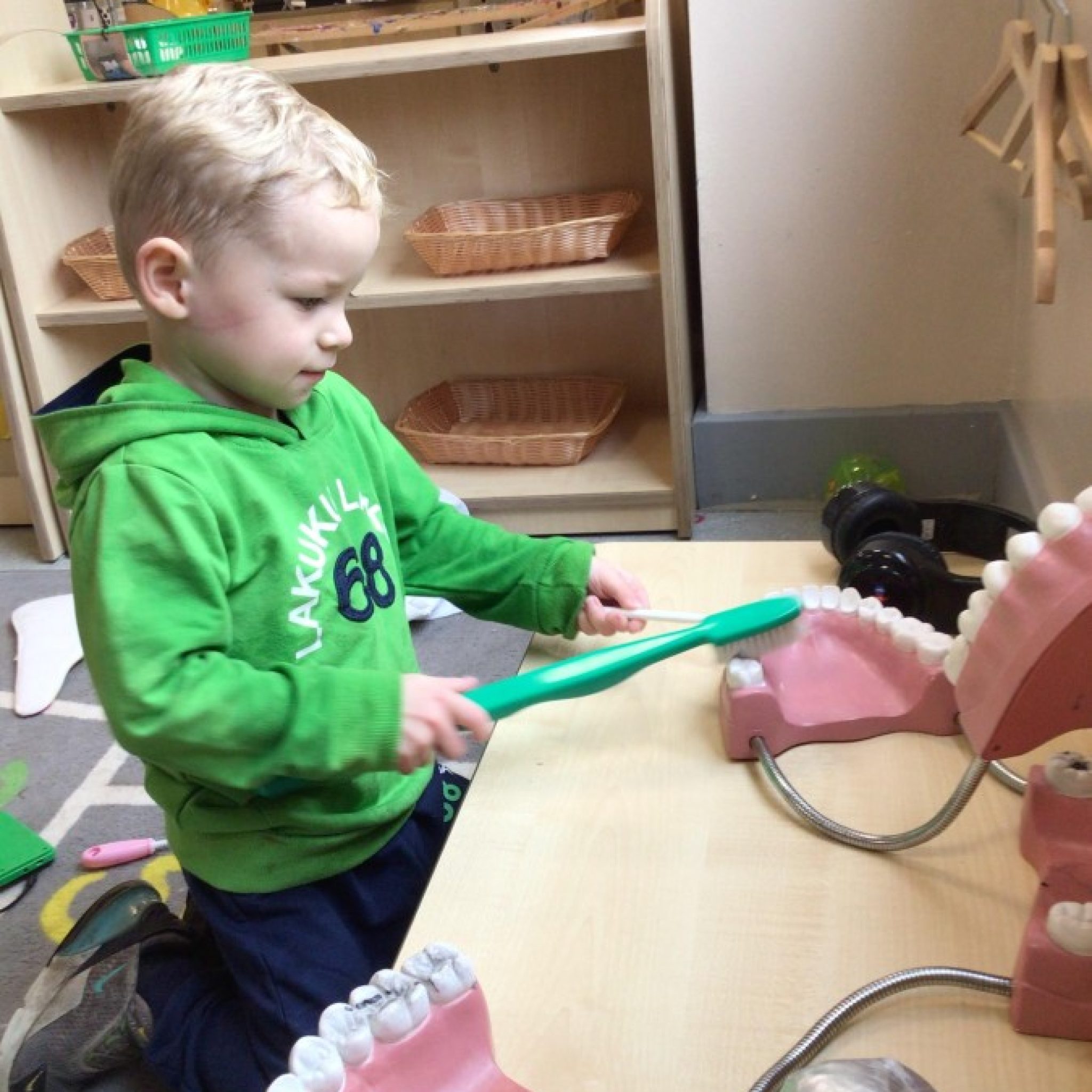 Oral hygiene – Looking after our teeth – Harlow Green Community Primary ...