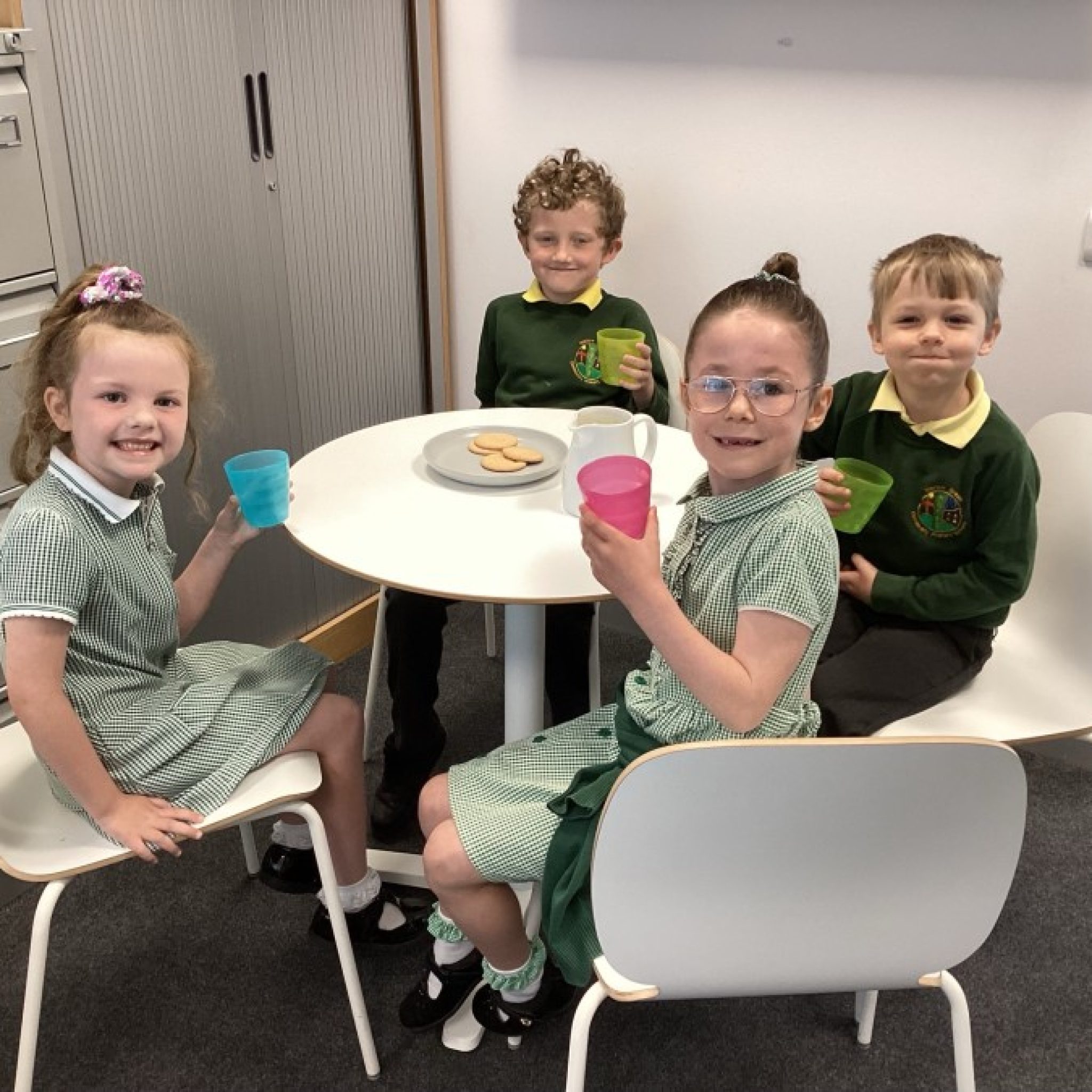 HT’s Hot Chocolate Friday Reward 2024-2025 – Harlow Green Community ...